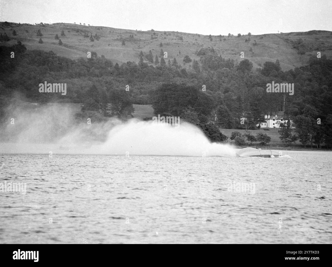 Sir Malcolm Campbell reaches 90 miles an hour in jet Bluebird's first ...
