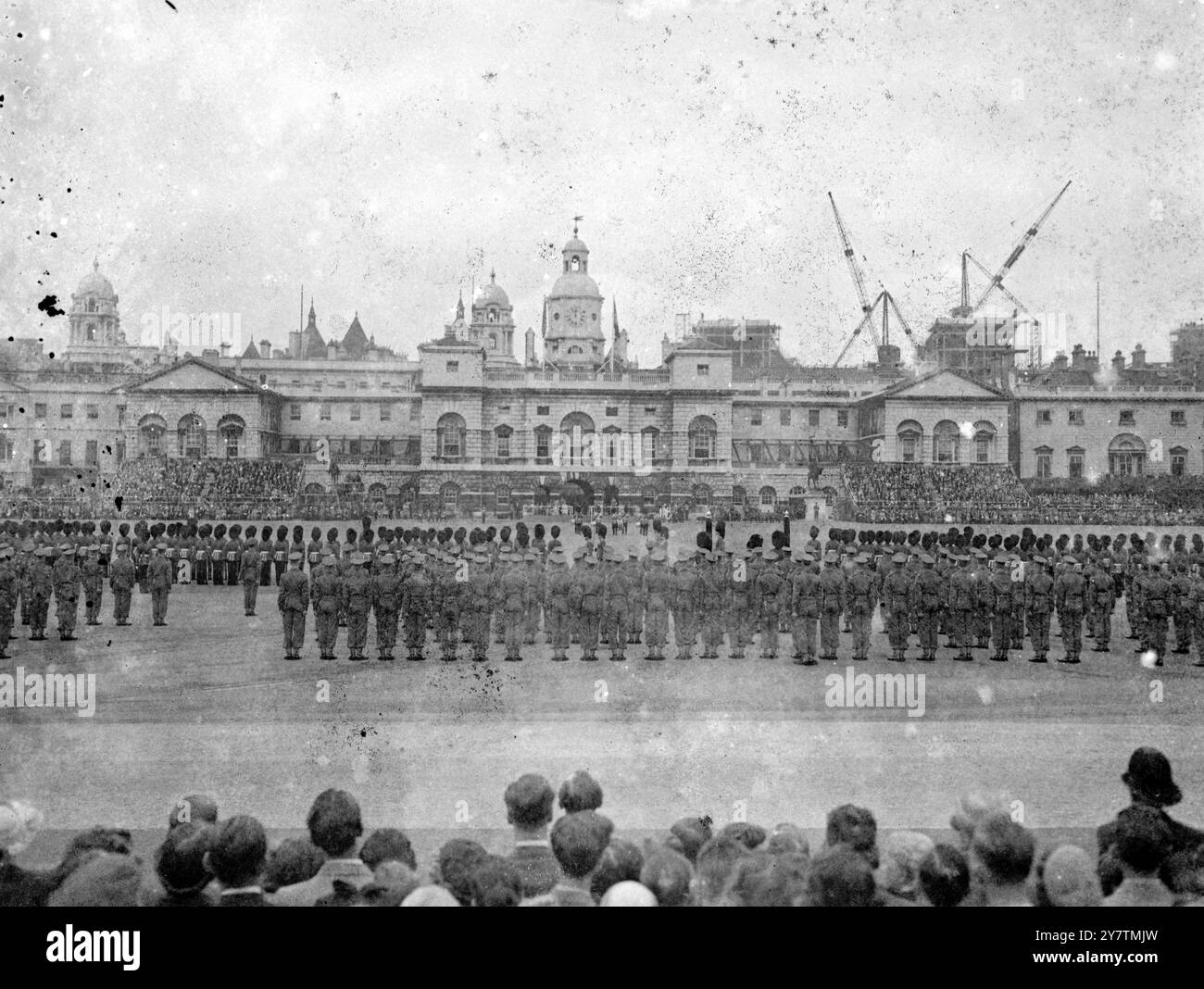 ROYAL FAMILY WATCH AS KING PRESENTS NEW COLOURS TO 3RD BATTALION ...