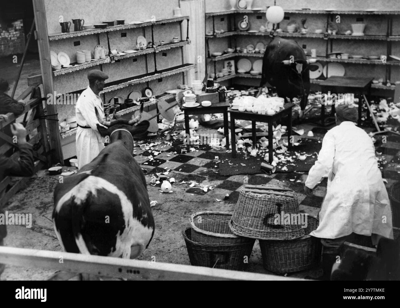 Wrecking scene Black and White Stock Photos & Images - Alamy