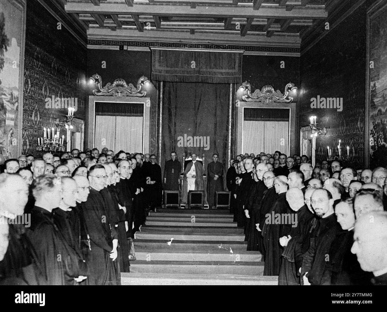 Pope receives Jesuit delegates - The Rev Giovanni Battista Janssen ...
