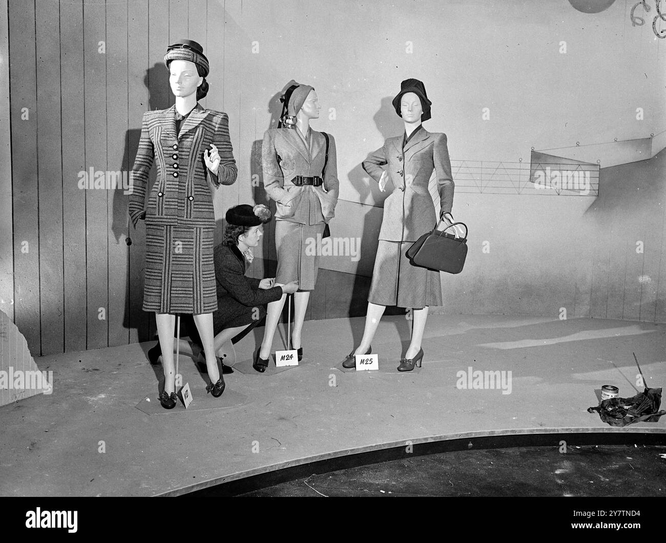 Industry britain 20th century post war hi-res stock photography and ...