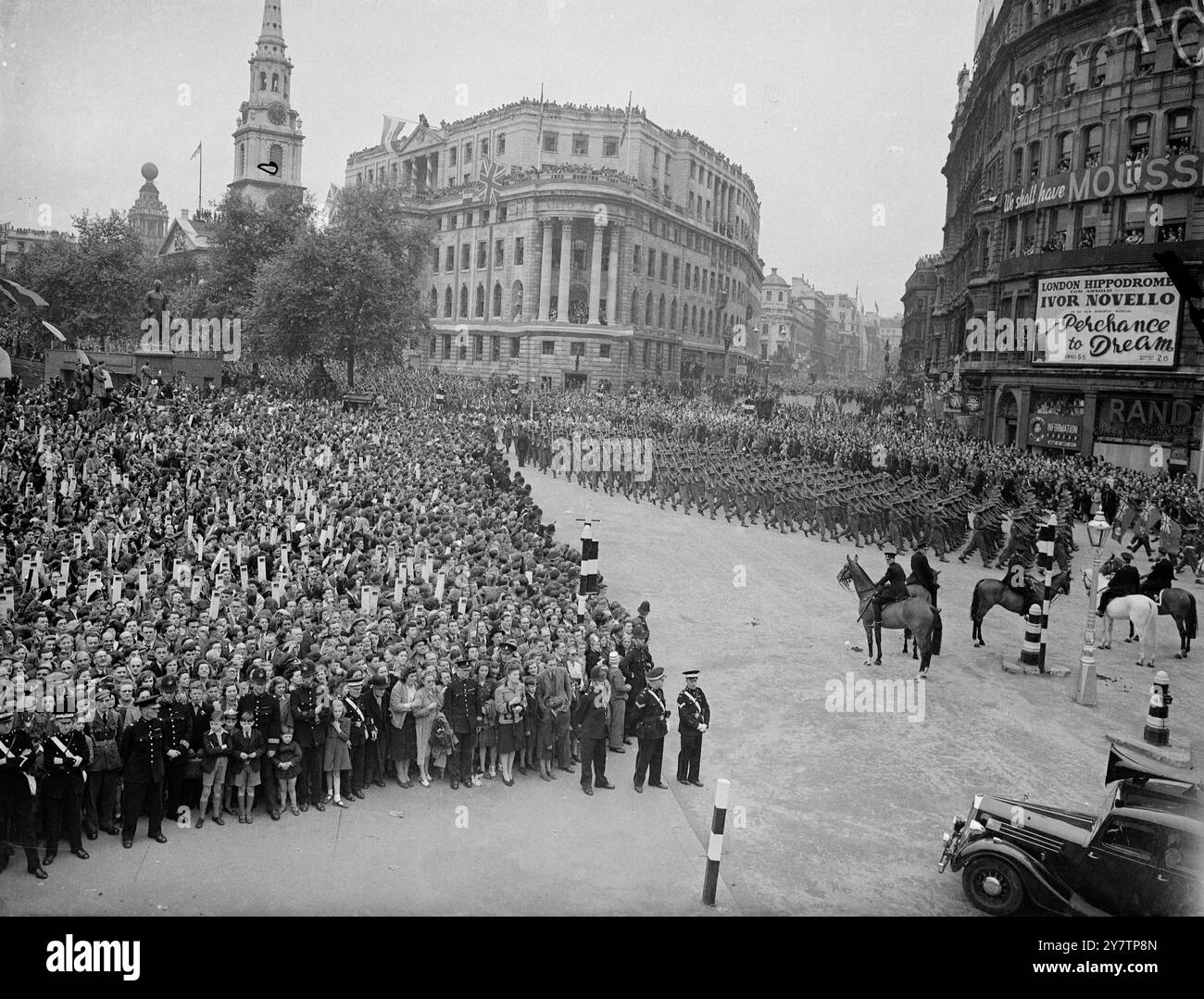 British empire 1940s ww2 world war ii Black and White Stock Photos ...