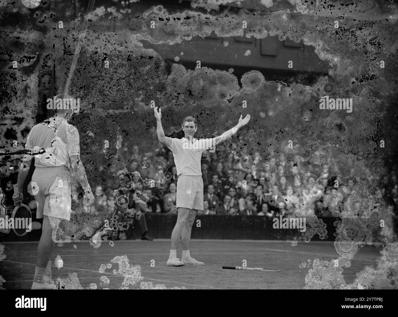 Lawn tennis service Black and White Stock Photos & Images - Alamy