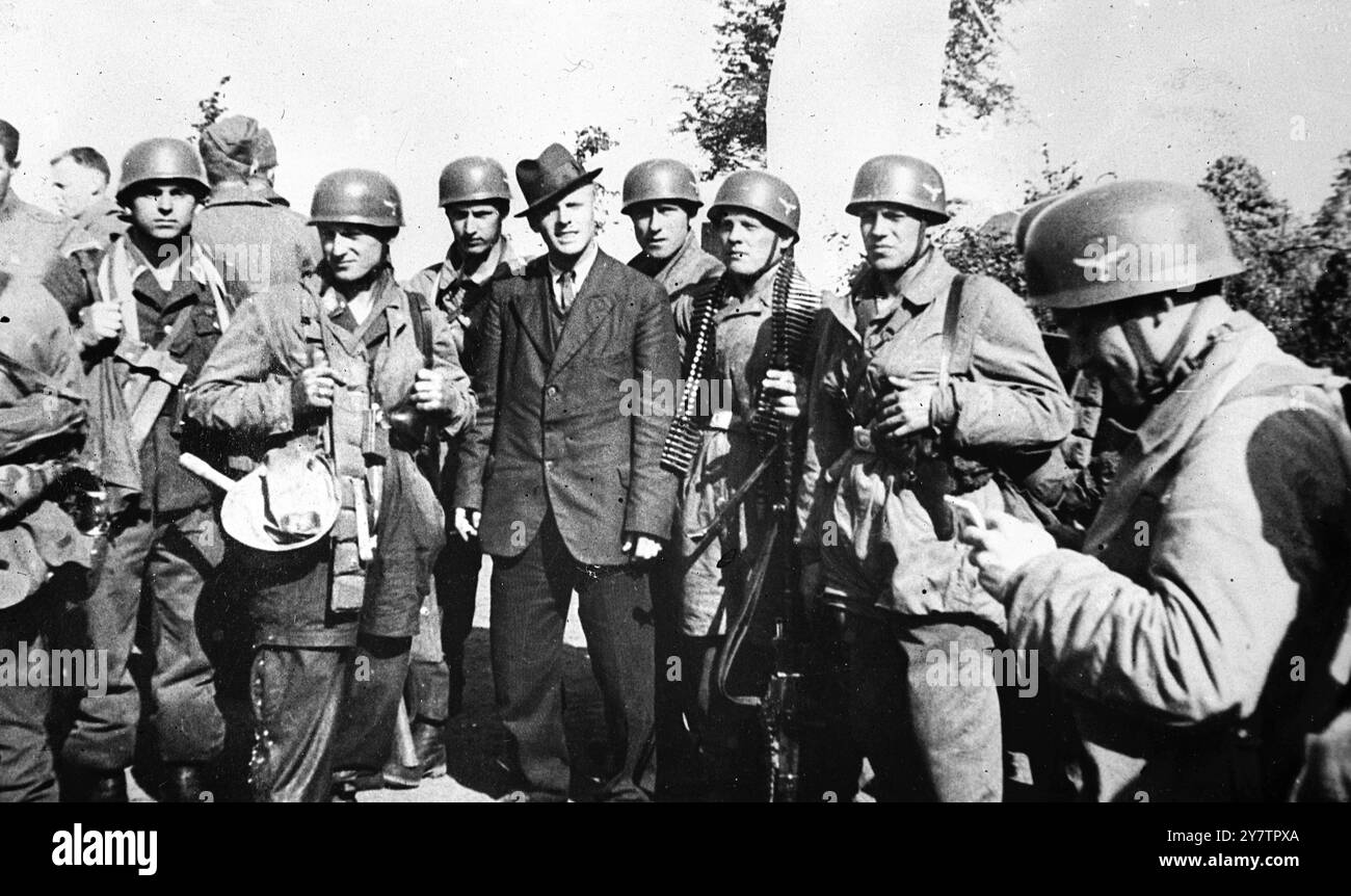 One of the thousands of Italians (centre) who was rounded up by the ...
