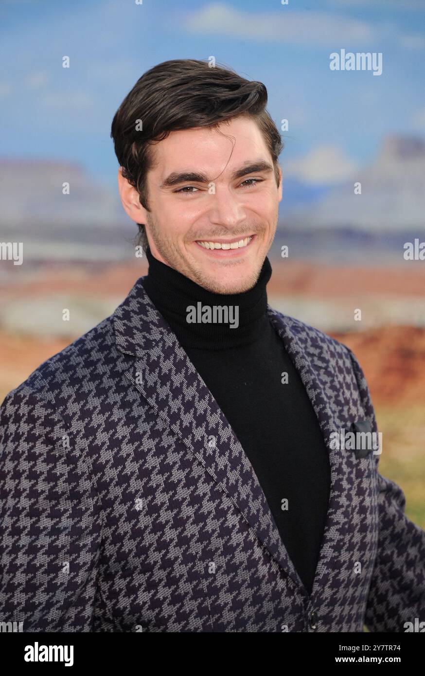 RJ Mitte at the Los Angeles premiere of Netflix's 'El Camino: A ...