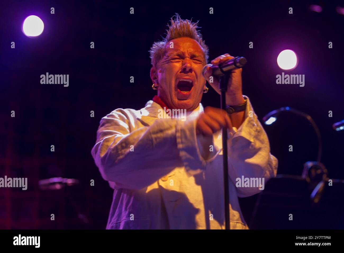 Live pix hi-res stock photography and images - Alamy