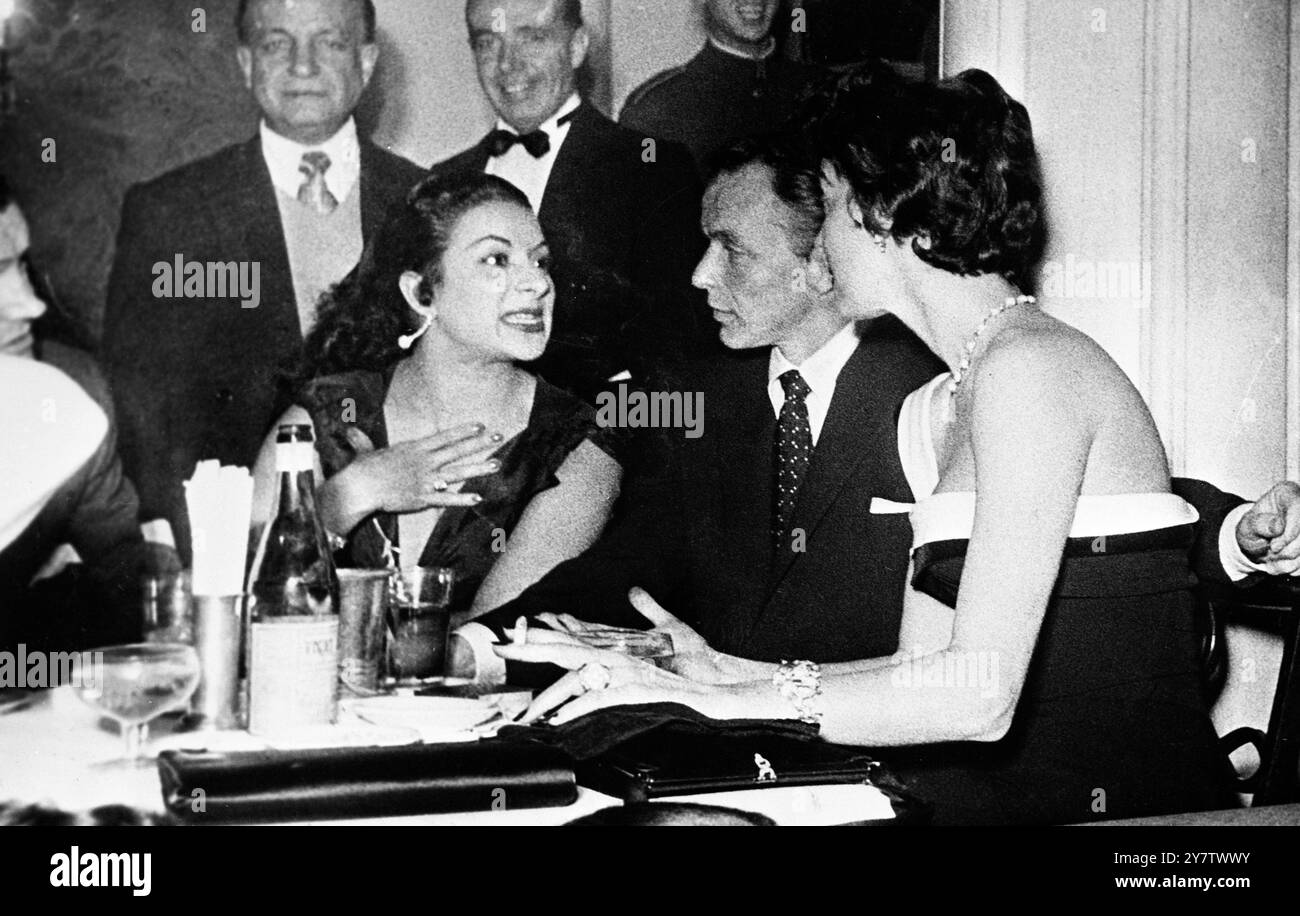 Pasapoga nightclub hi-res stock photography and images - Alamy