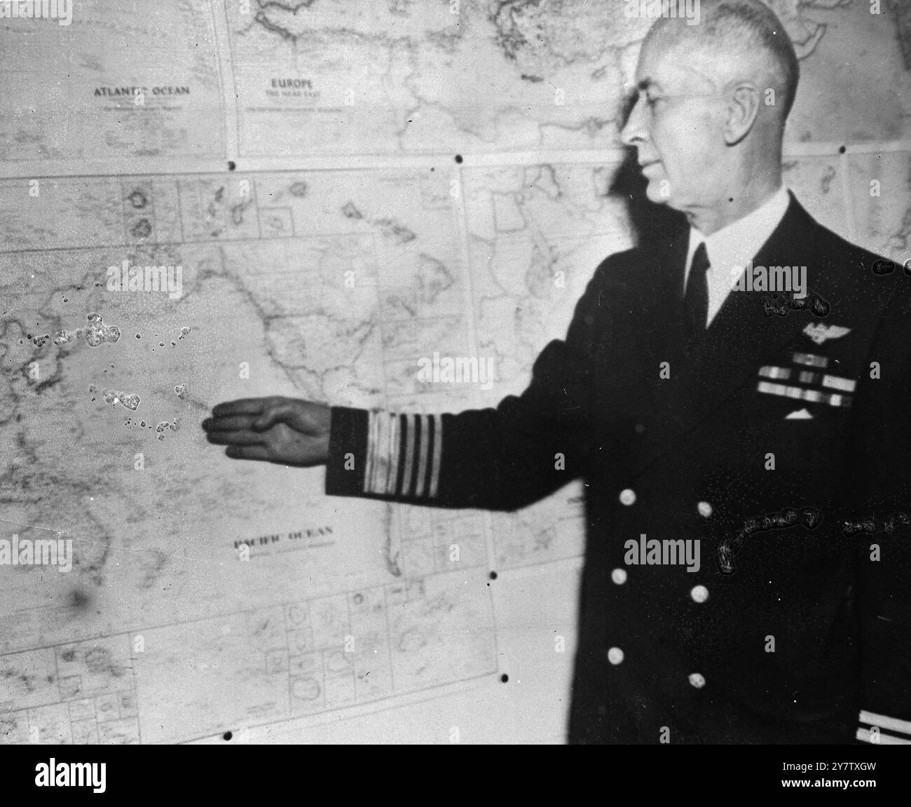 World war 2 map pacific hi-res stock photography and images - Alamy