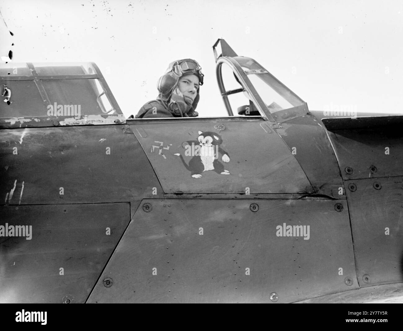 Squadron Leader I R Gleed DFC Ian Richard Gleed nicknamed "Widge" RAF ...