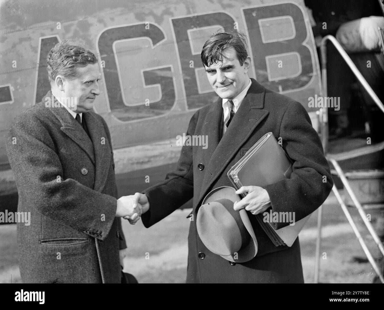 NEW AMERICAN AMBASSADOR ARRIVES IN ENGLAND Mr John G Winant, newly ...