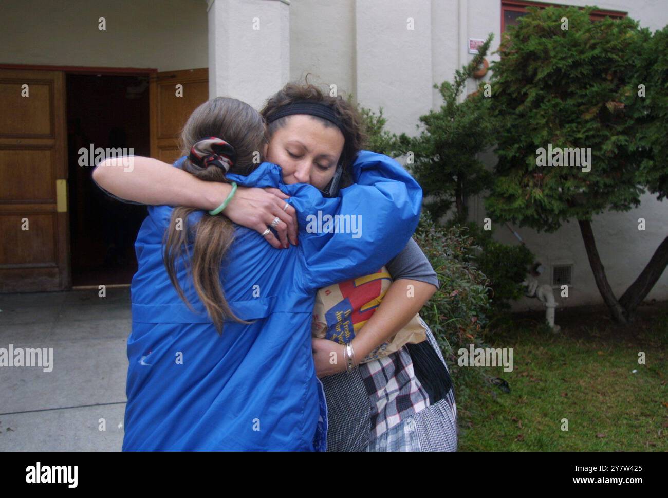 San Jose, California: Cindy Jordon hugs a friend outside the homeless ...