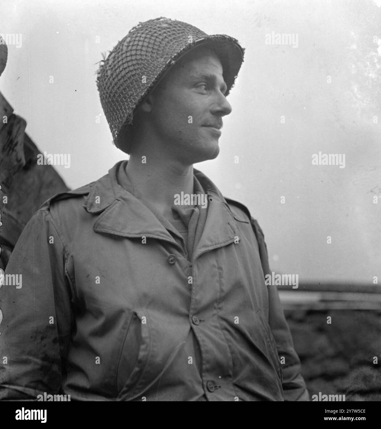 AMERICAN CORPORAL PERSUADES GERMANS ON CRUCIFIX HILL TO SURRENDER WHILE ...