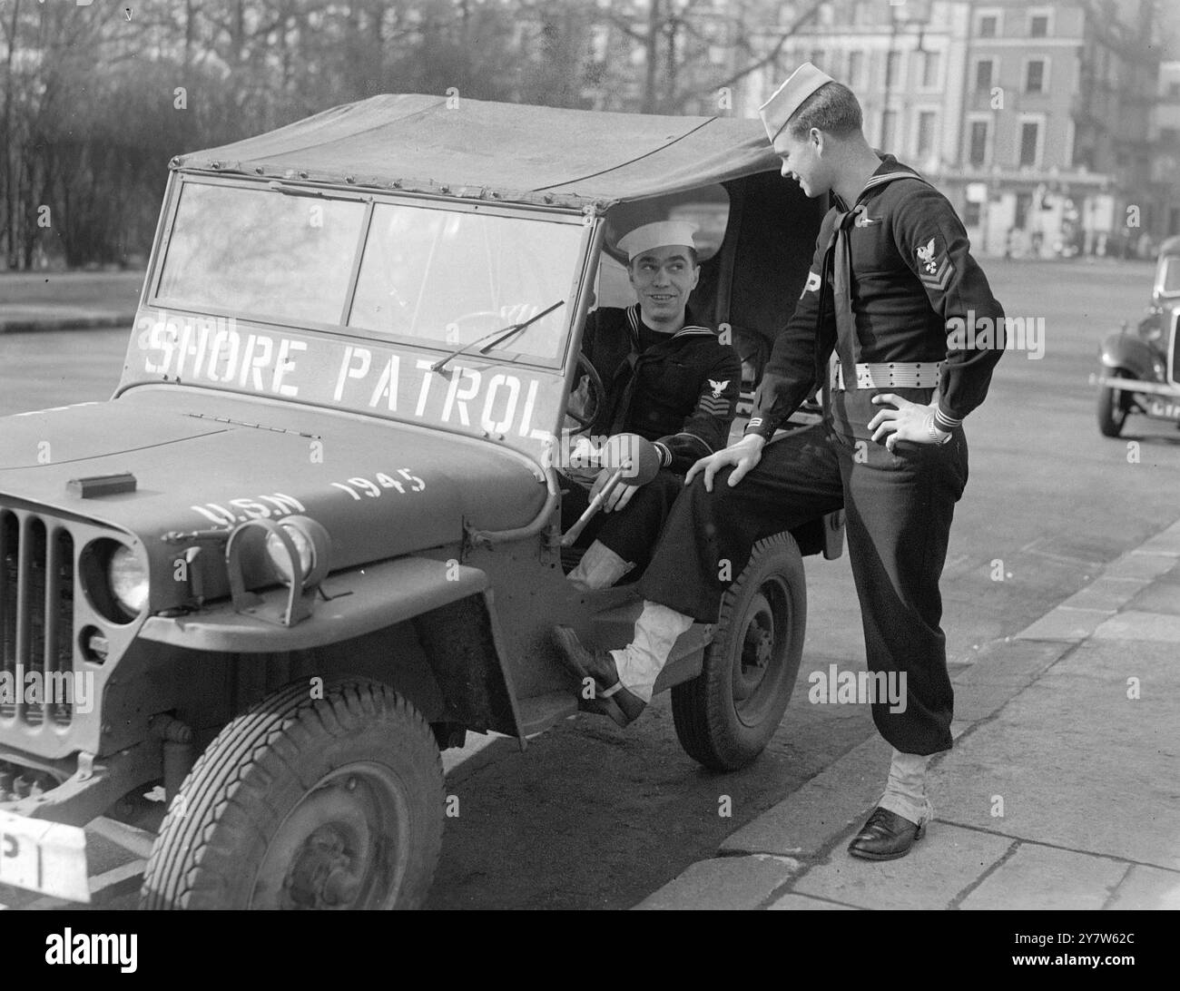 JEEP PATROL Photo Shows: US Naval Police get ready for a duty cruise ...