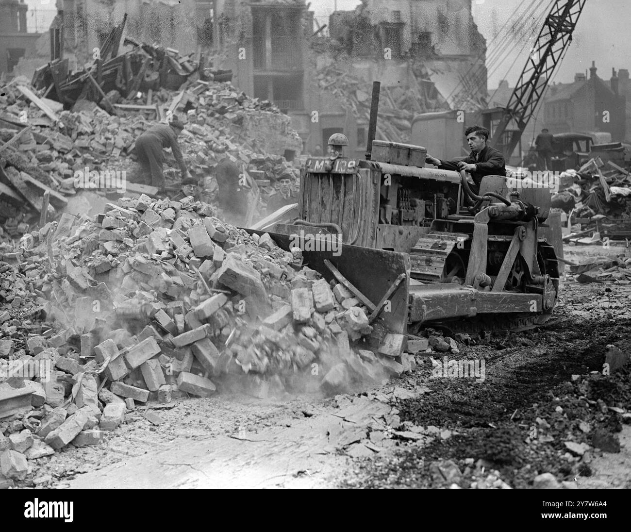 CASUALTIES AND DAMAGE IN SOUTHERN ENGLAND Damage and casualties were ...
