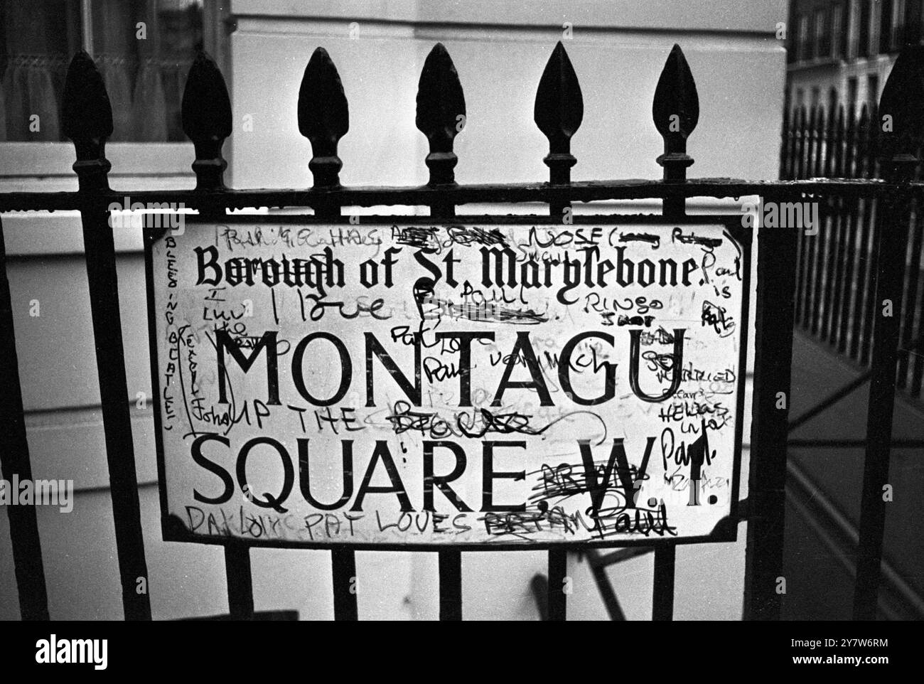 RINGO AND THE DIPLOMAT London: This road sign in the posh and select ...