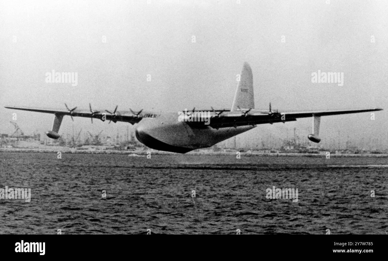 Howard Hughes Hercules First Flight
