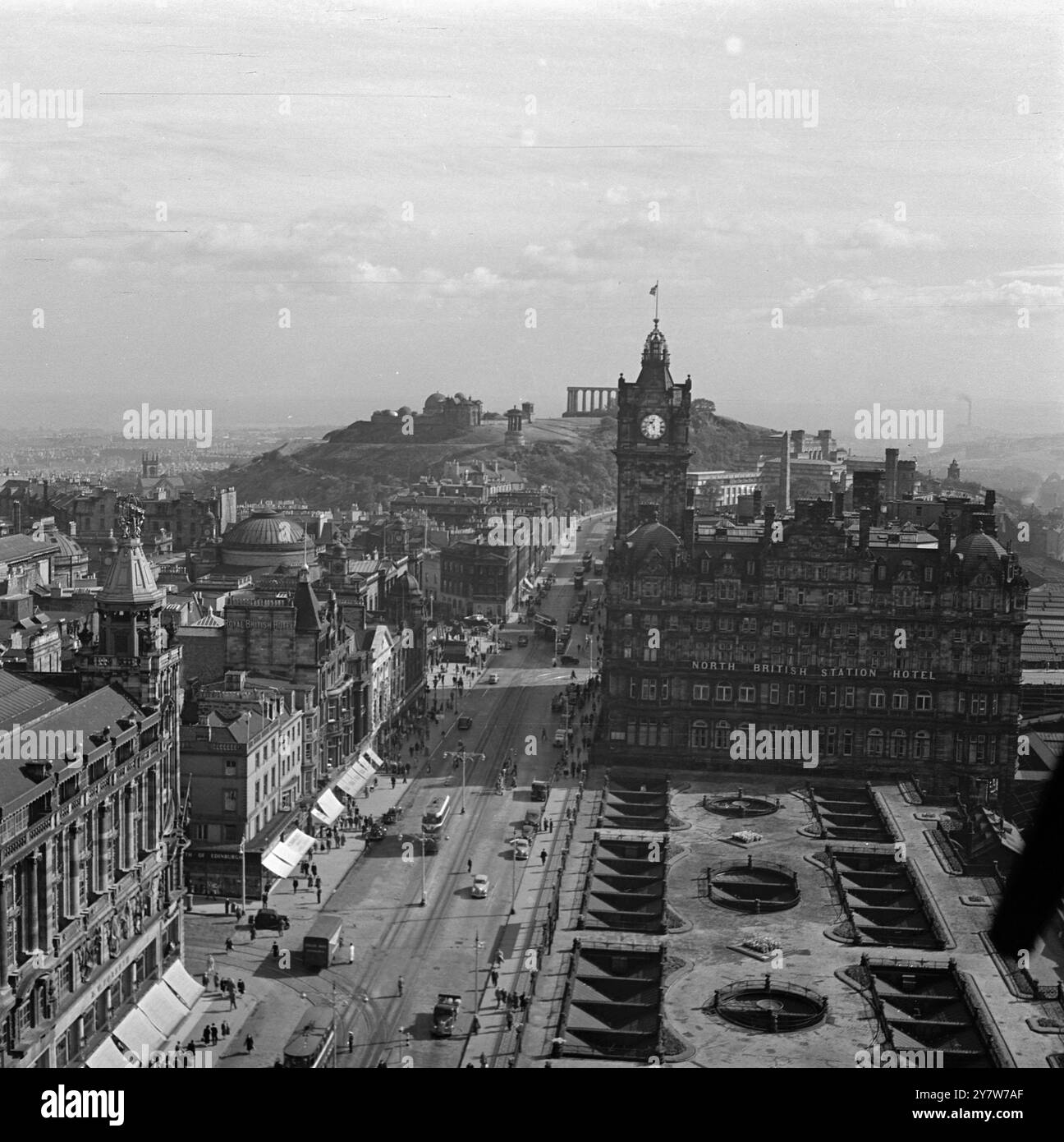 Edinburgh , Scotland - 1950An aerial view from the Scot Monument showing the North British Hotel ...