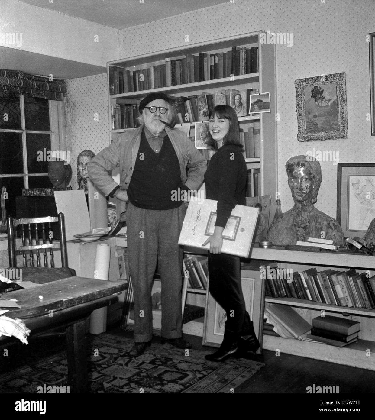 " Grand old man of art " is 83Fordingbridge , Hants : Famous painter ...