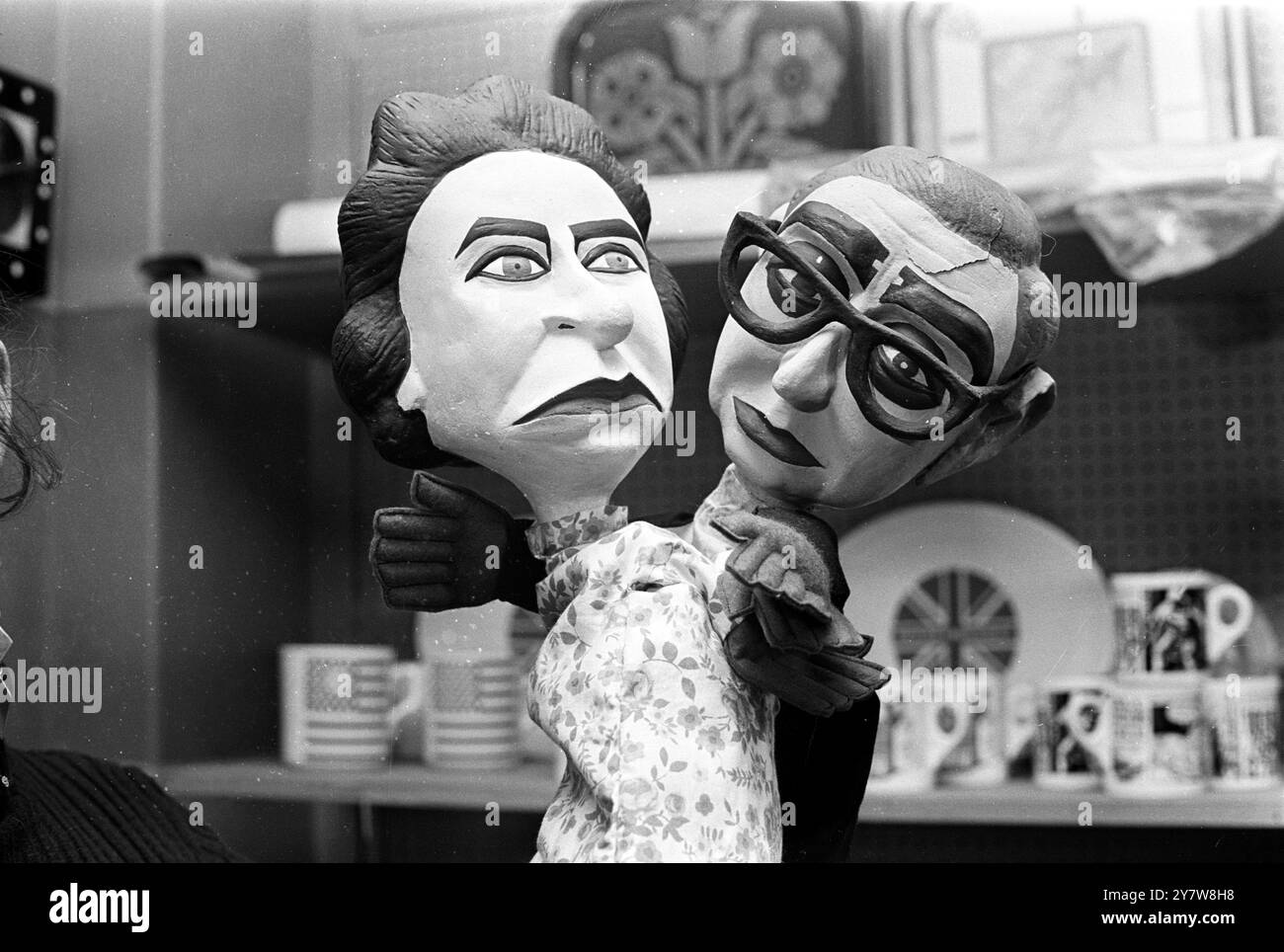 George brown 1960 hi-res stock photography and images - Alamy