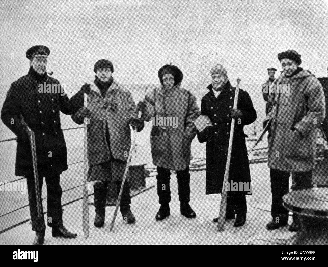 The British Cruiser Squadron in the Baltic: On and Off Duty.Off duty ...