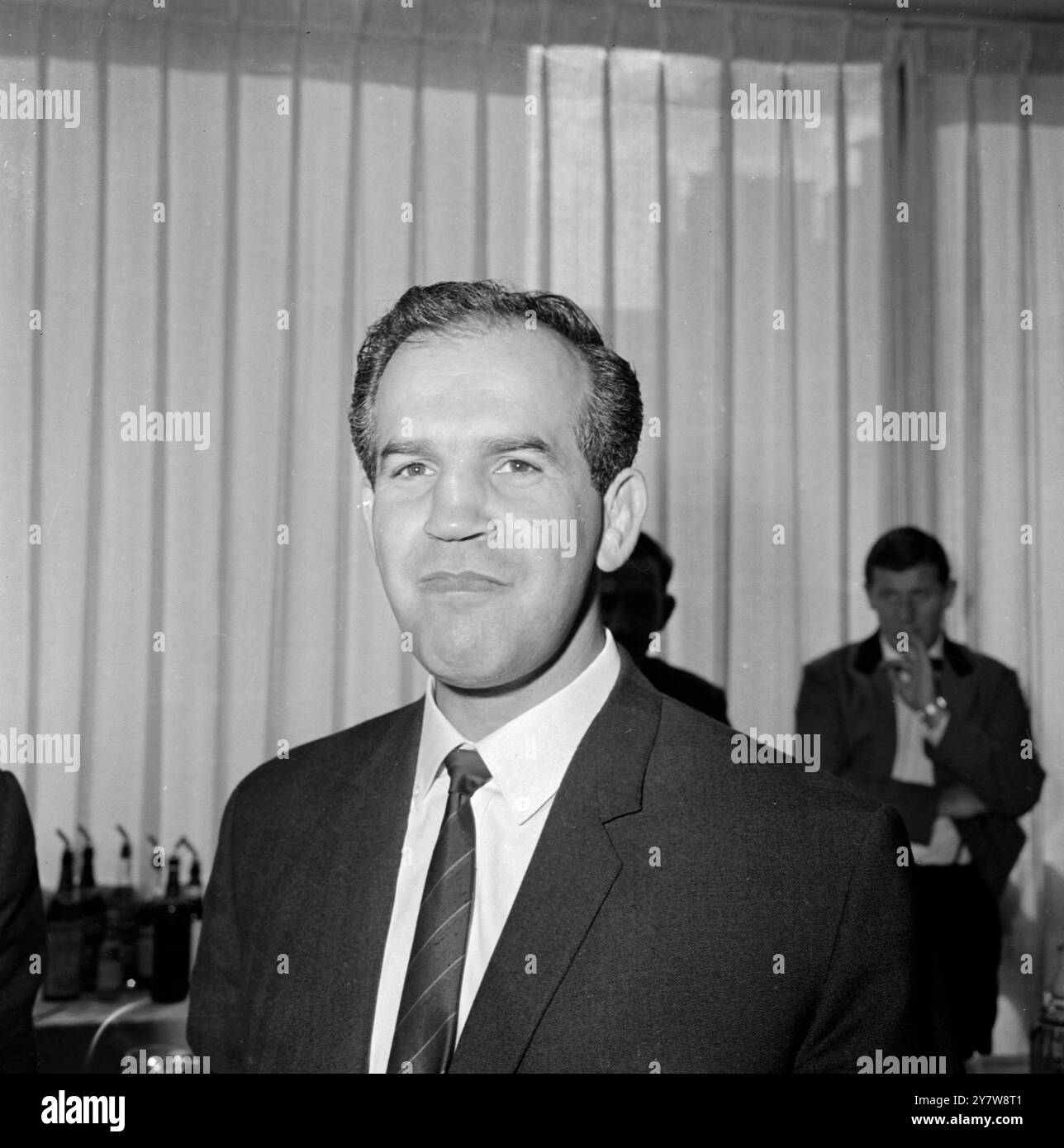 Boxing promoter mickey duff hi-res stock photography and images - Alamy