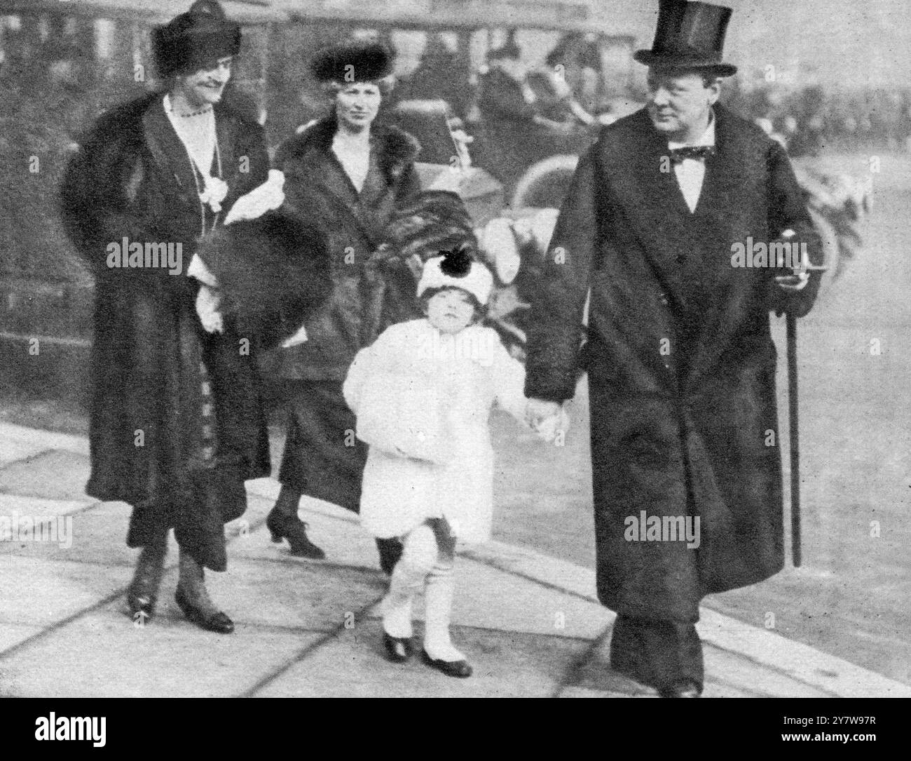 The Secretary for War at the Palace : Mr Winston Churchill, his wife ...