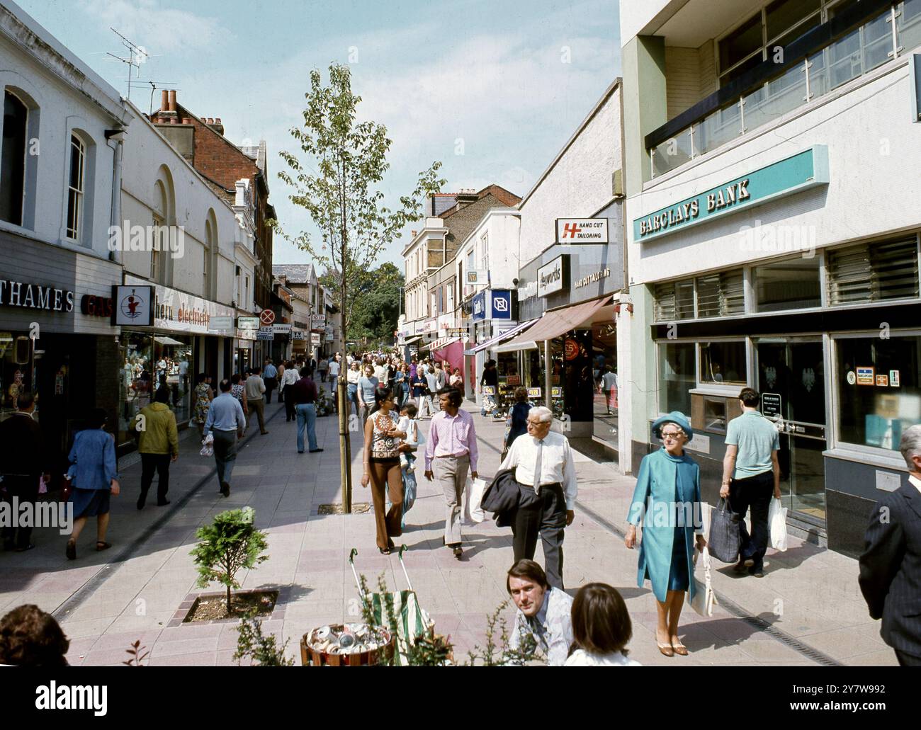 Pedestrian Shopping Area, Maidenhead, Berkshire, England Stock Photo ...