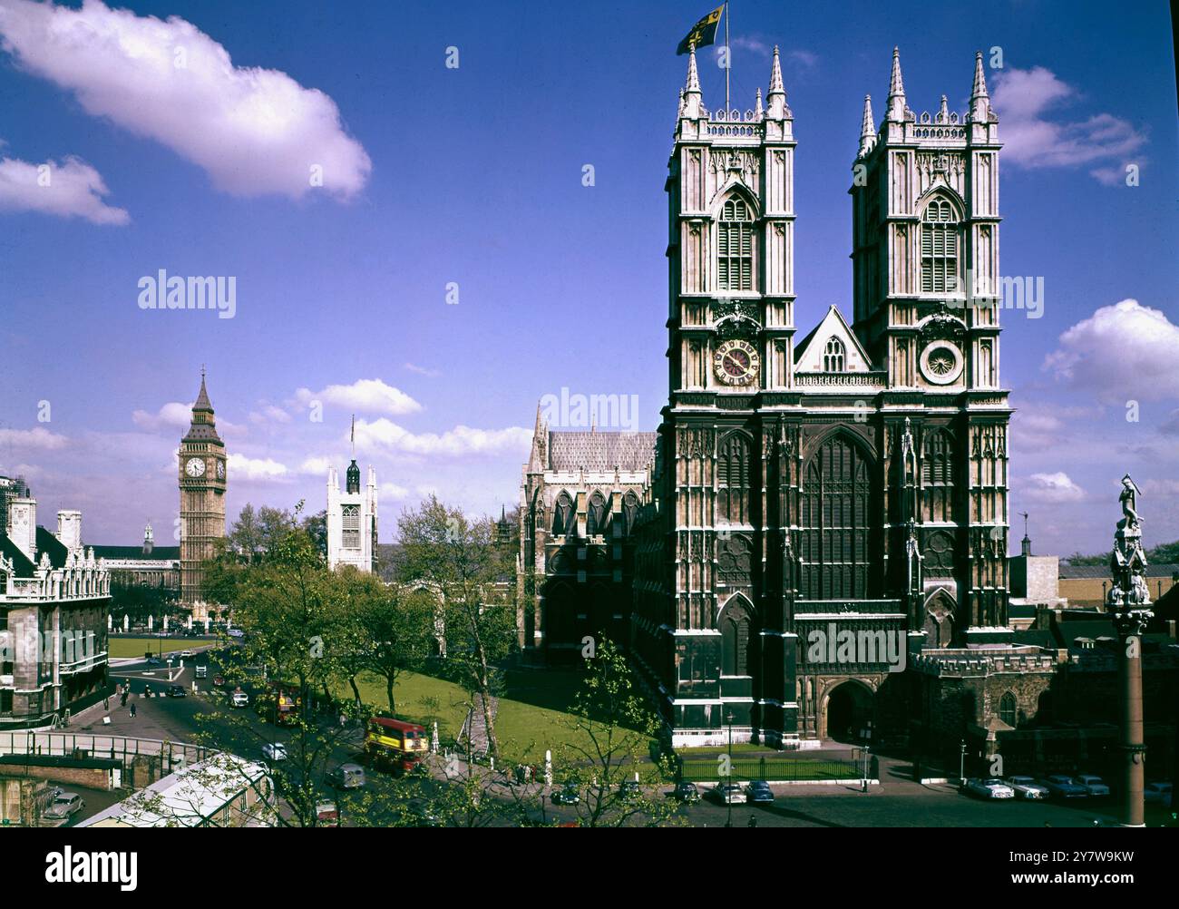 Westminster Abbey , London with Big Ben in the background Stock Photo ...