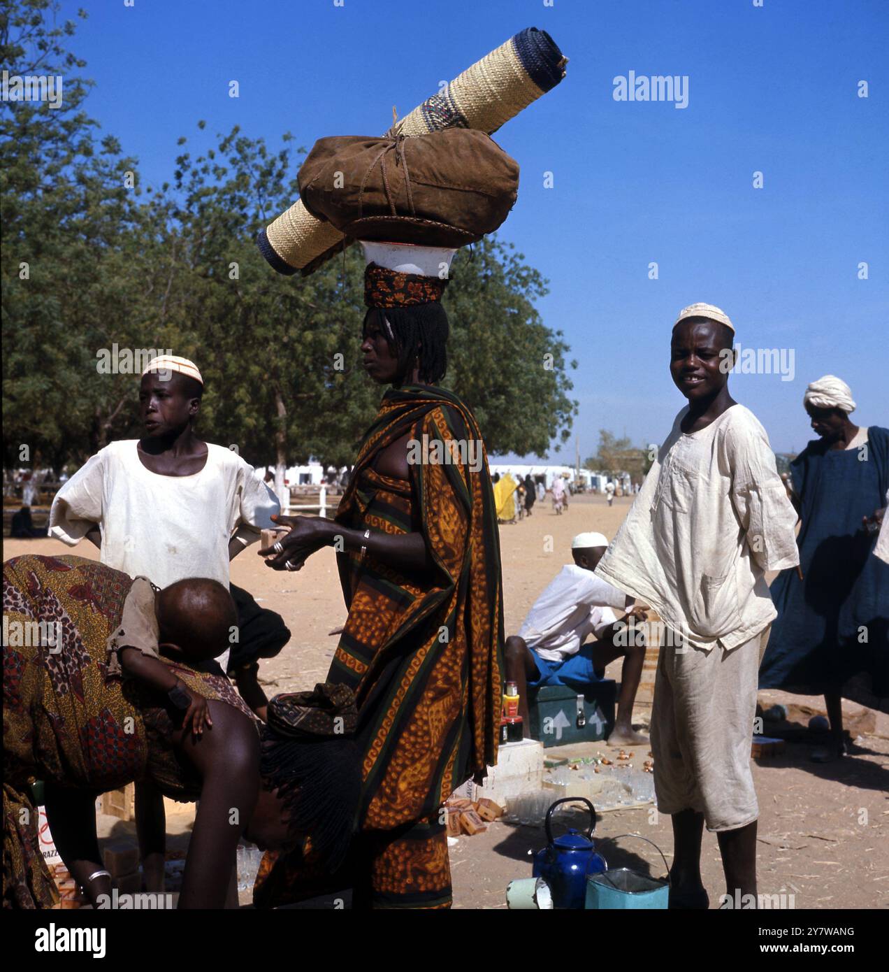 Chad market hi-res stock photography and images - Alamy