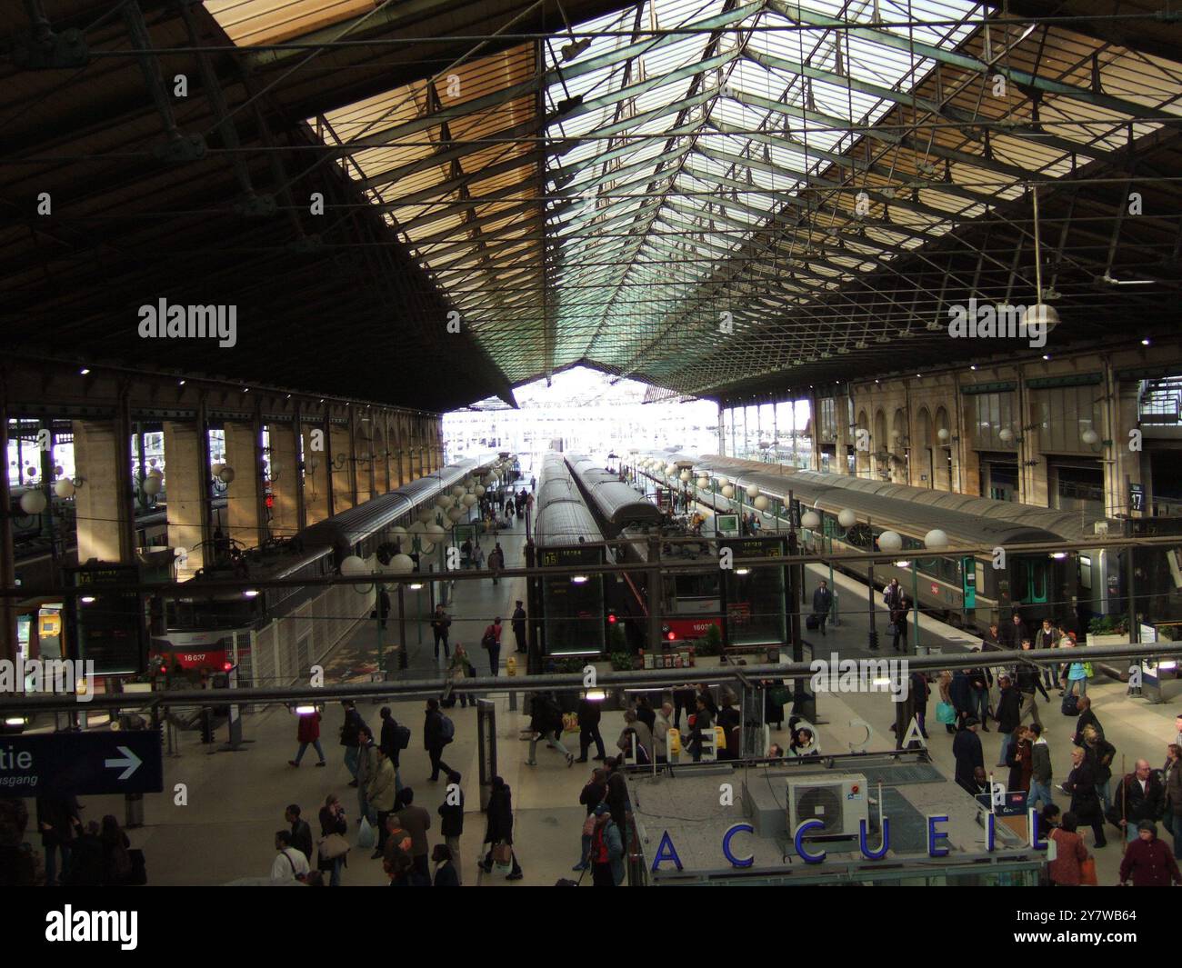 The Gare du Nord (Northern Station) - one of the six large terminus ...