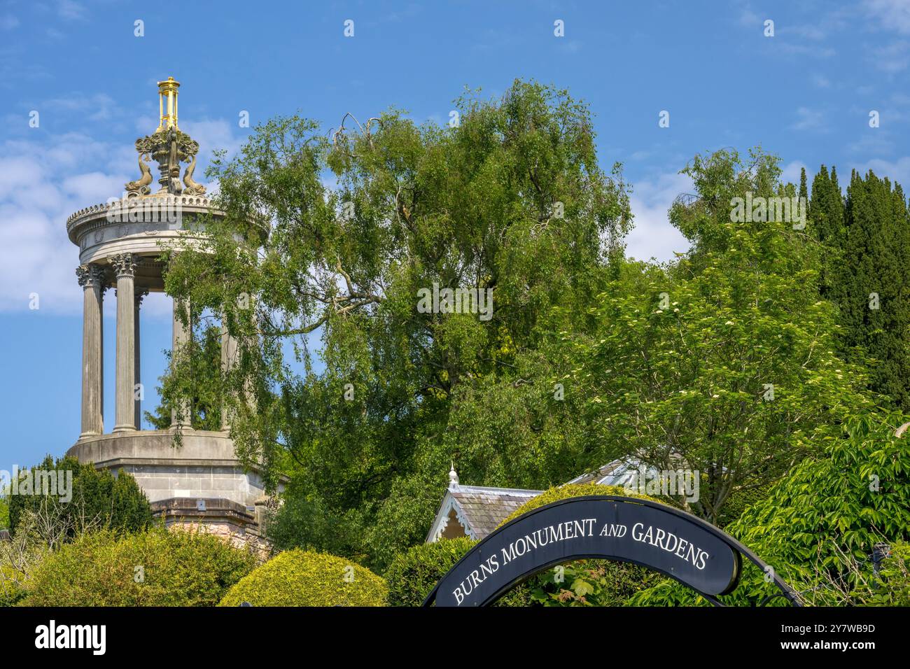 Spring view of Burns Monument at Memorial park, Ayr, Scotland Stock ...