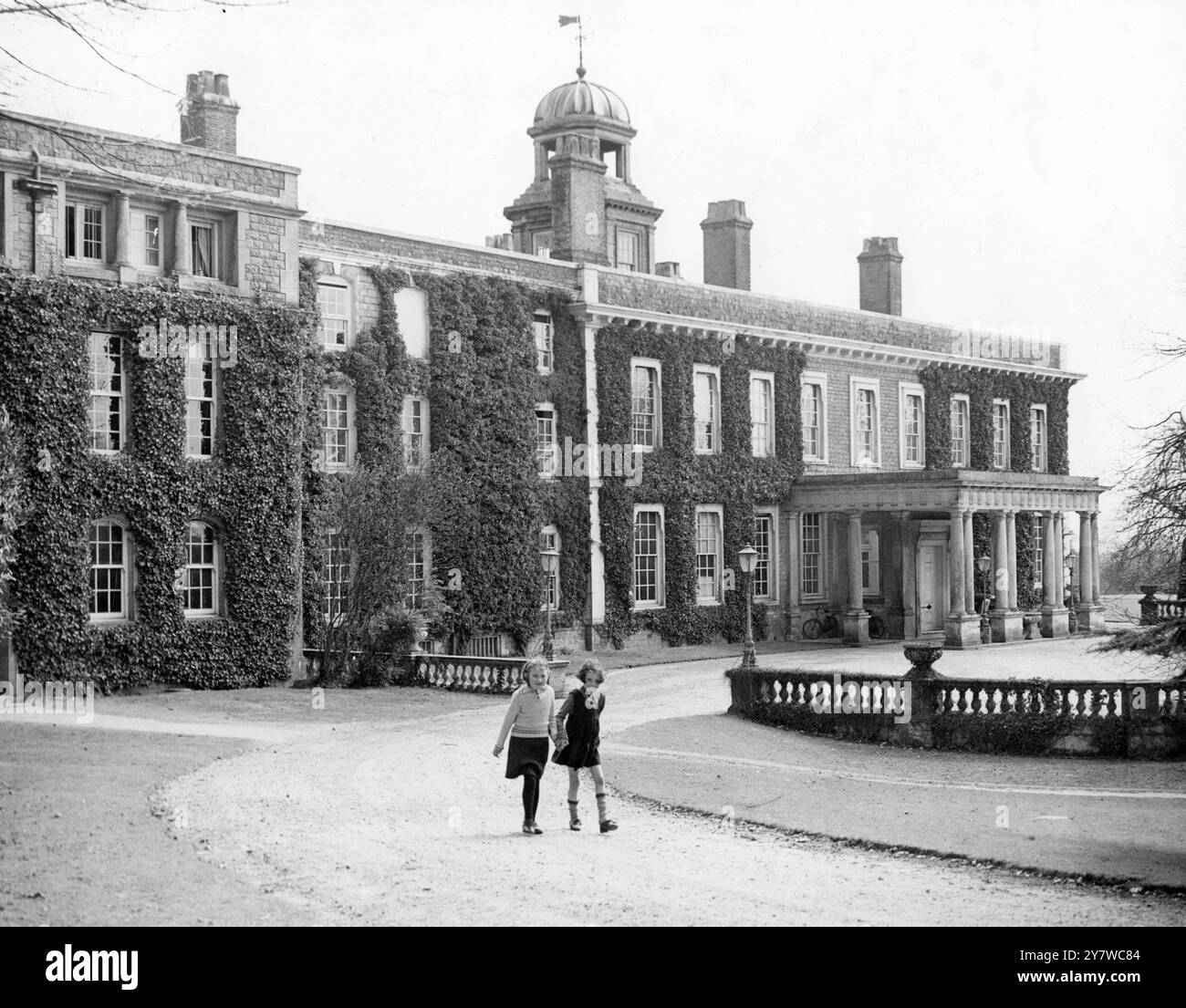Fairlawne , Shipbourne , Kent converted into a school during WWIIMay ...