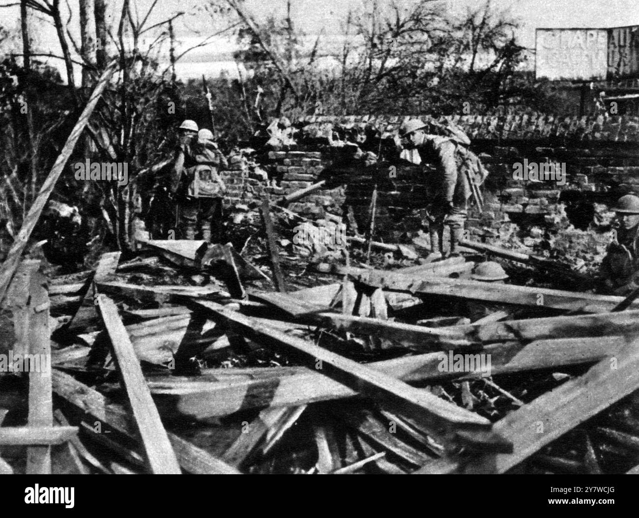 Ww1 german soldiers 1918 destruction hi-res stock photography and ...