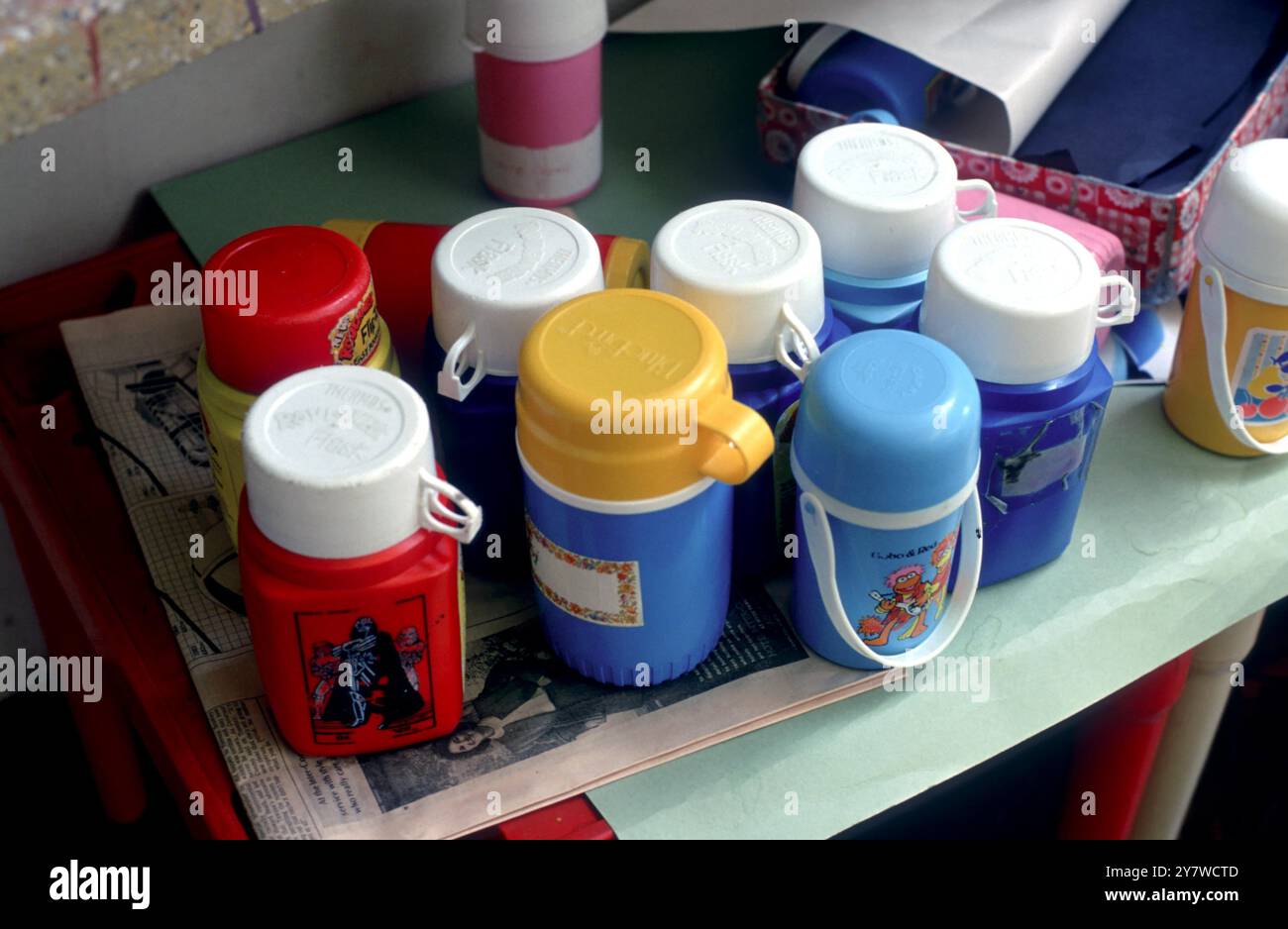 Break time drinks group hi-res stock photography and images - Alamy