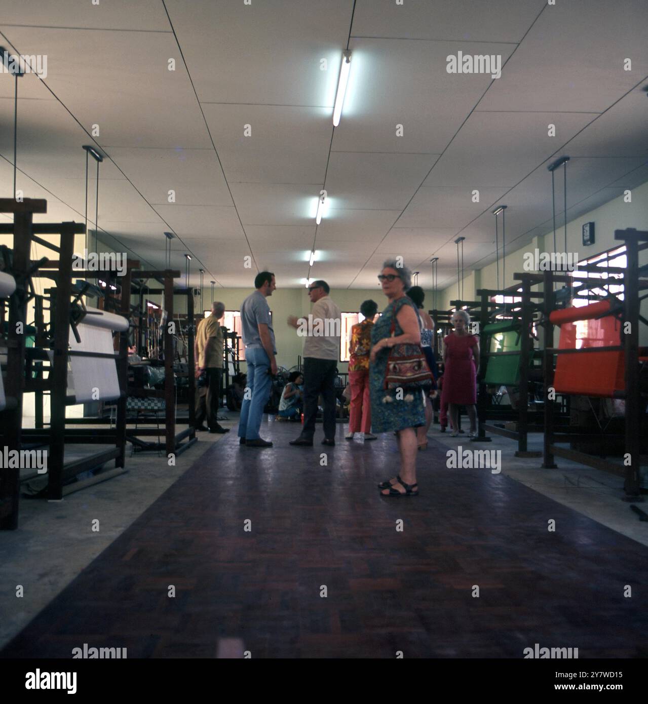 Thailand Bangkok Silk Weaving Factory Stock Photo - Alamy