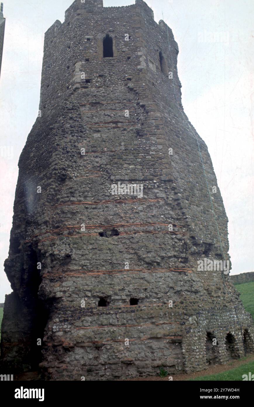 Roman Pharos at Dover in Kent. - The Roman Pharos or lighthouse is ...