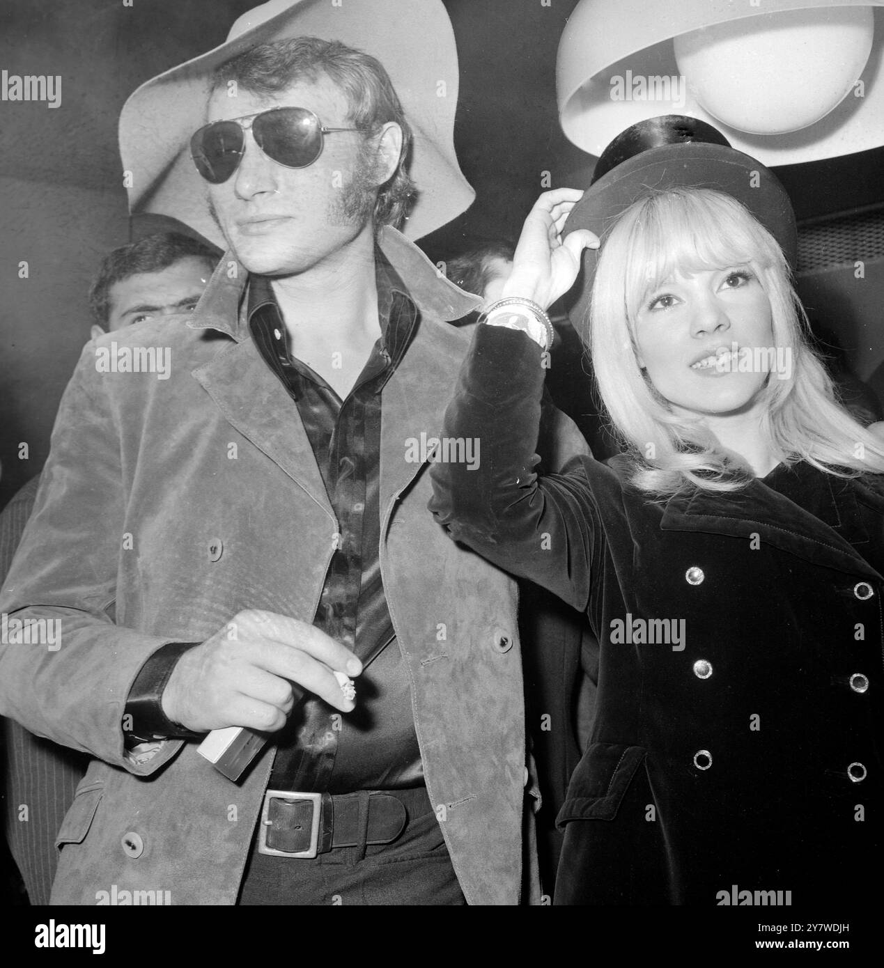 Paris : French pop singer Johnny Hallyday with Sylvie Vartan just opened a boutique in Paris ...