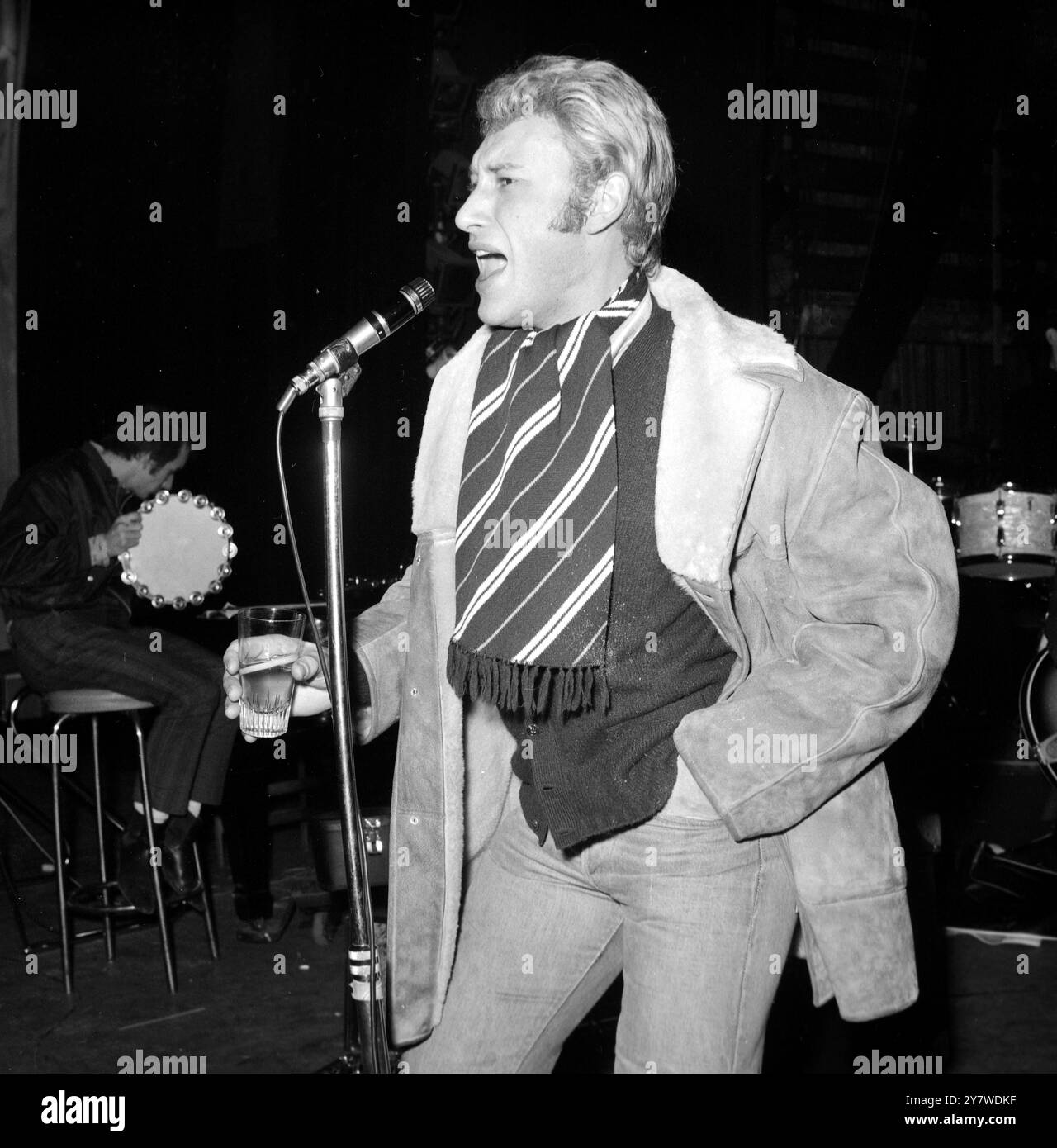 24 november 1965 hi-res stock photography and images - Alamy