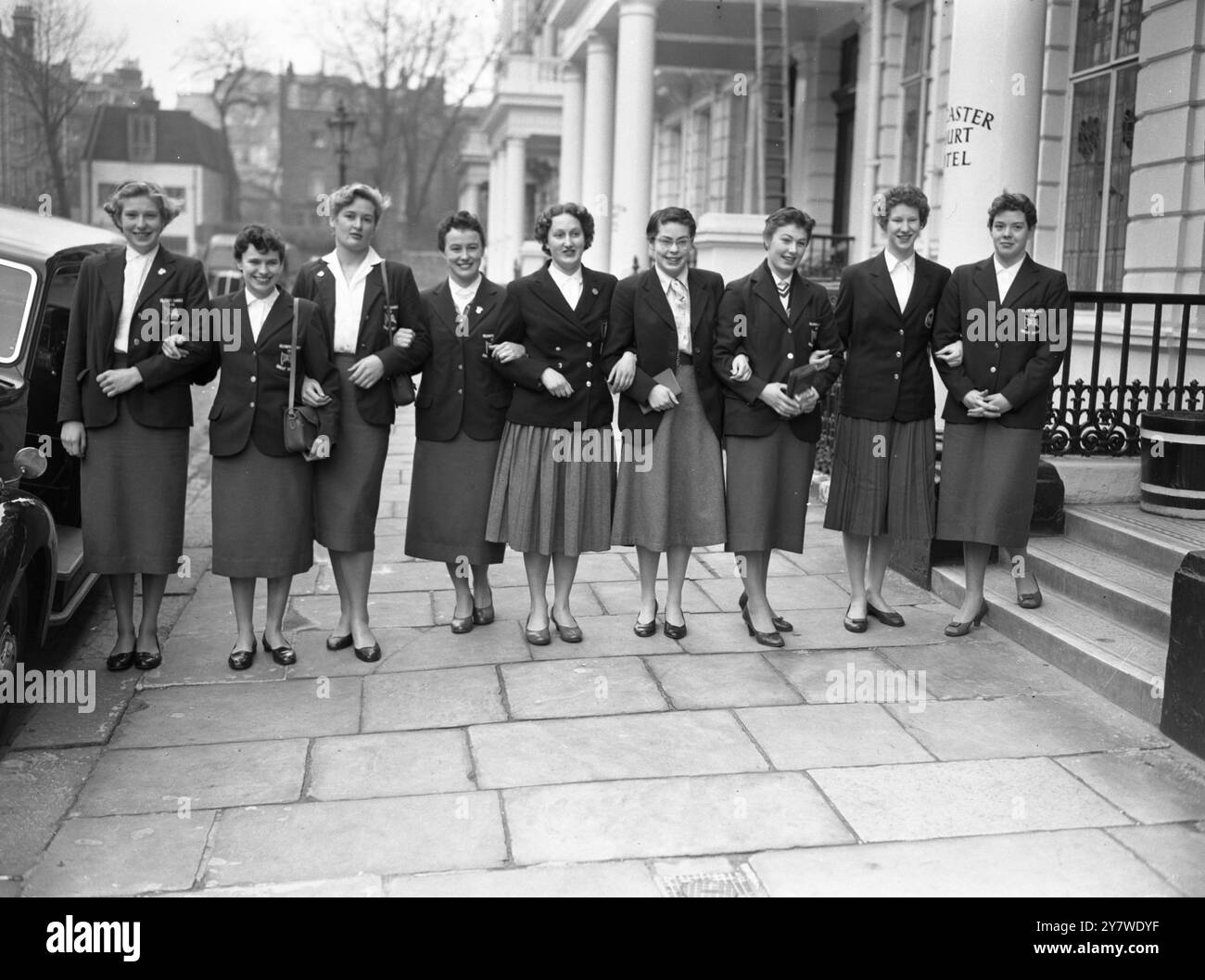 British diving team hi-res stock photography and images - Alamy