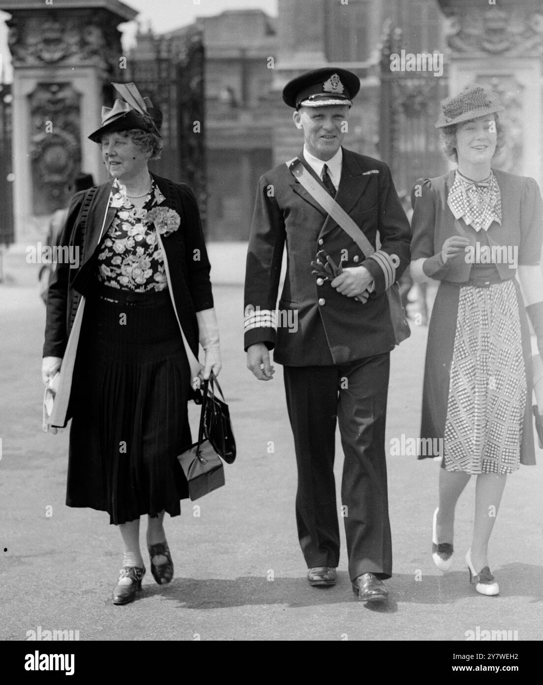 Investiture at Buckingham Palace . Commander Herbert Layman , RN , DSO ...