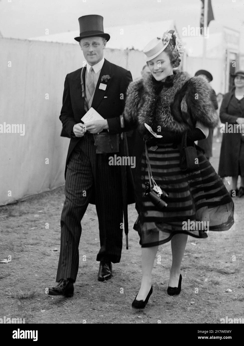 At the Royal Ascot race meeting - Mr and Mrs Robin Wilson . 1939 Stock ...