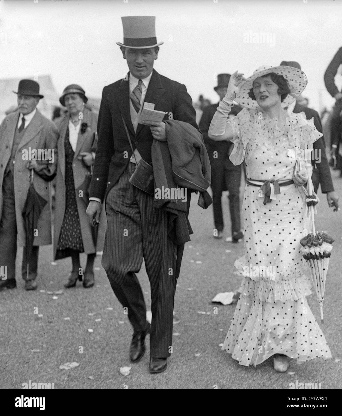 At the Royal Ascot race meeting . Mrs Dorothy Rutherford . 1934 Stock ...