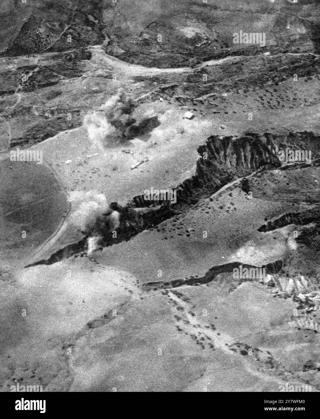 Air raids as seen by the raiders : Spanish bombs on Moors . The bombing ...
