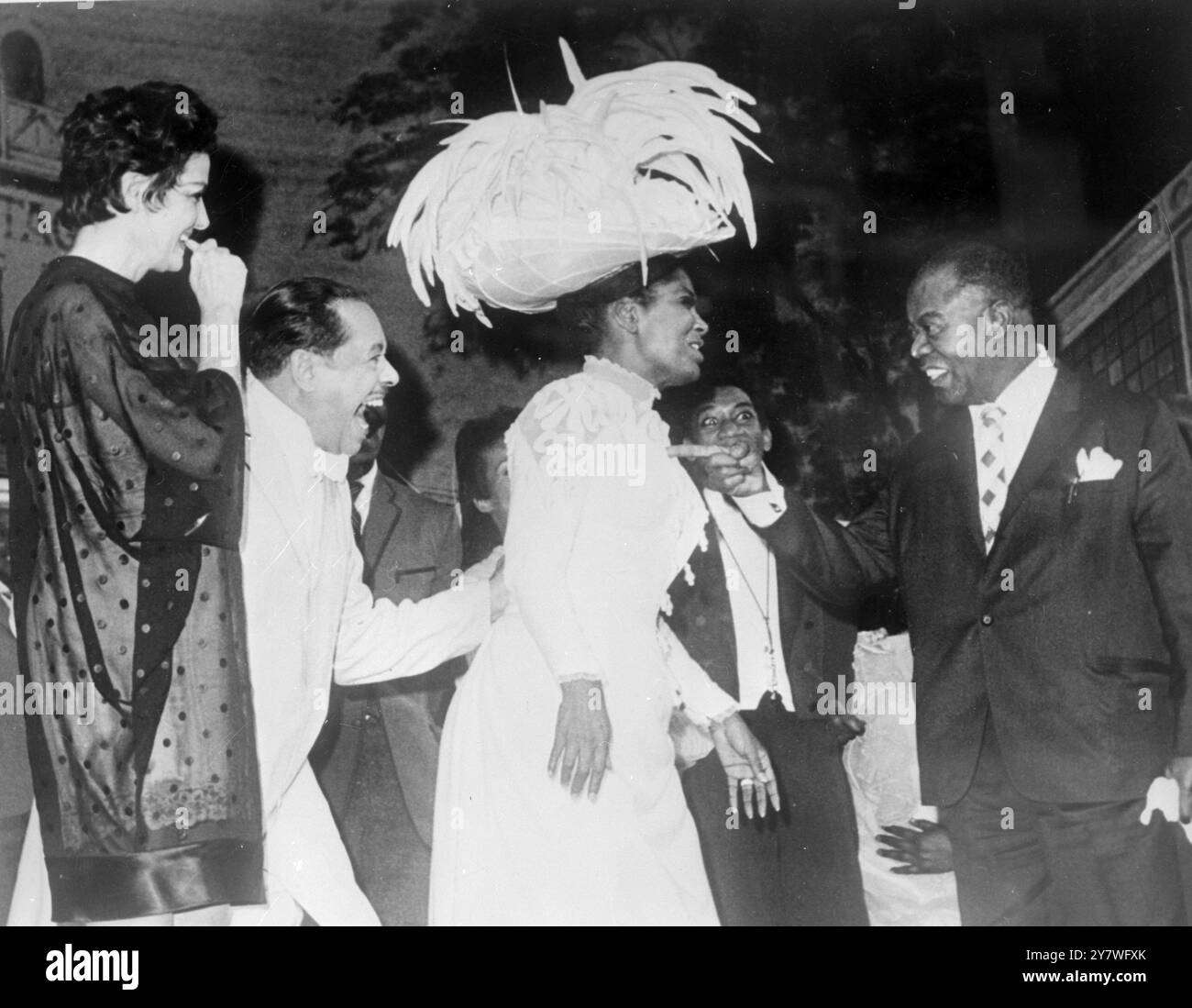 Pearl bailey hi-res stock photography and images - Alamy