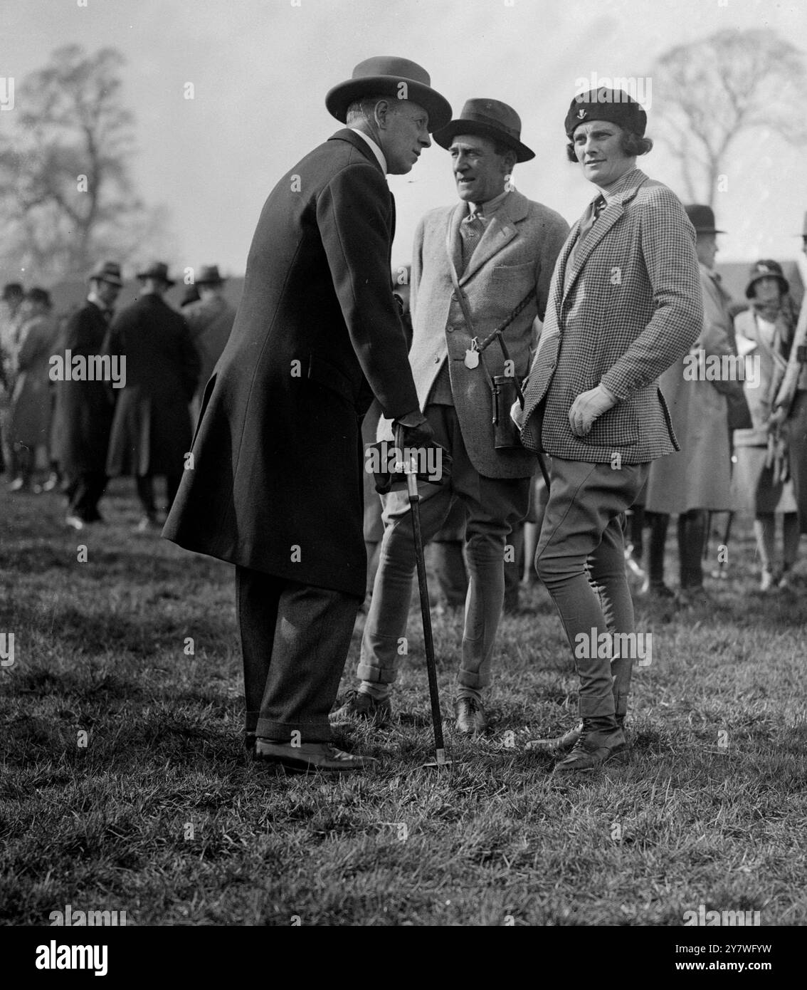 Melton Hunt Meeting at Burton Lazars . Mrs Gilbert Greenall . 1930 ...