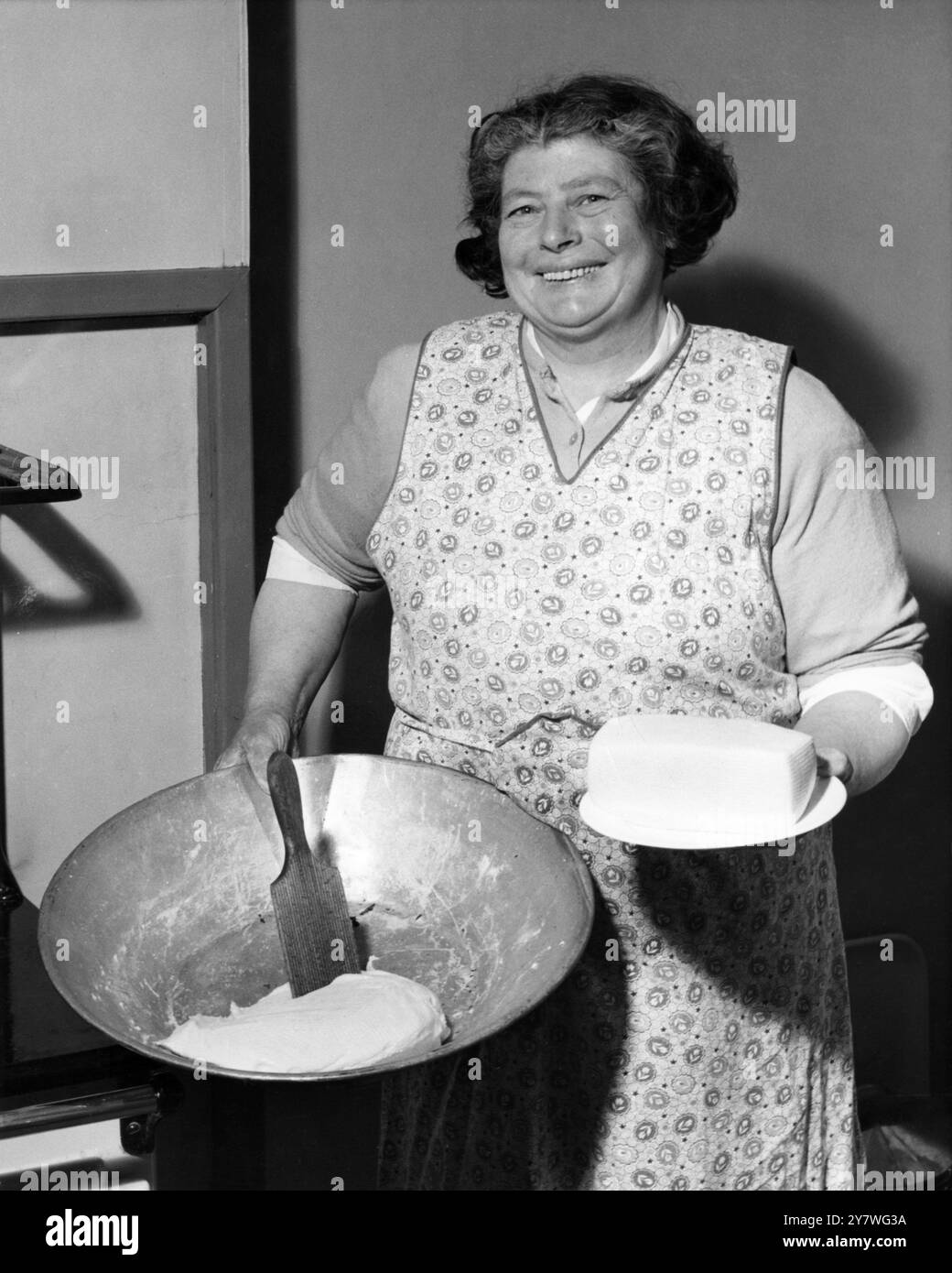 Miss Peggy Macleod making butter in Daliburgh South Uist Outer ...