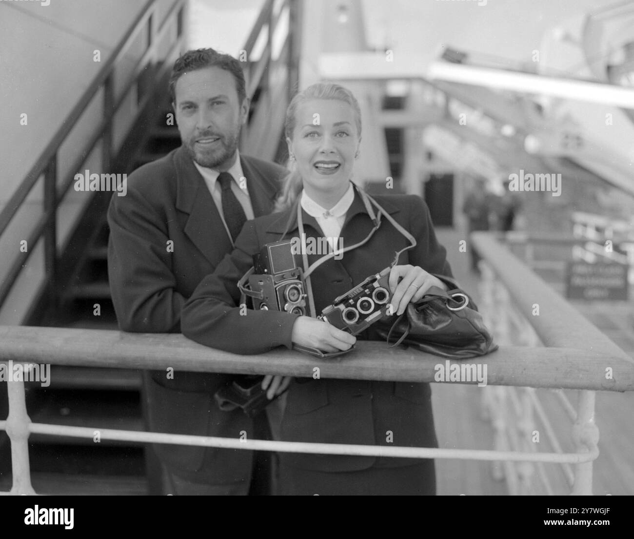Miss June Havoc the famous American film star photographed with her ...