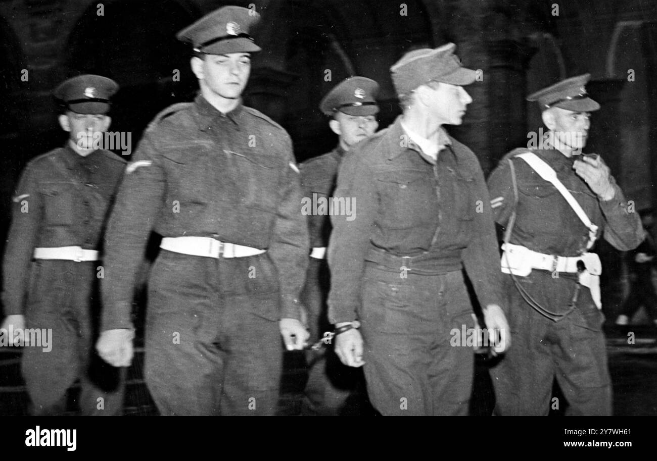 Ss colonel hi-res stock photography and images - Alamy