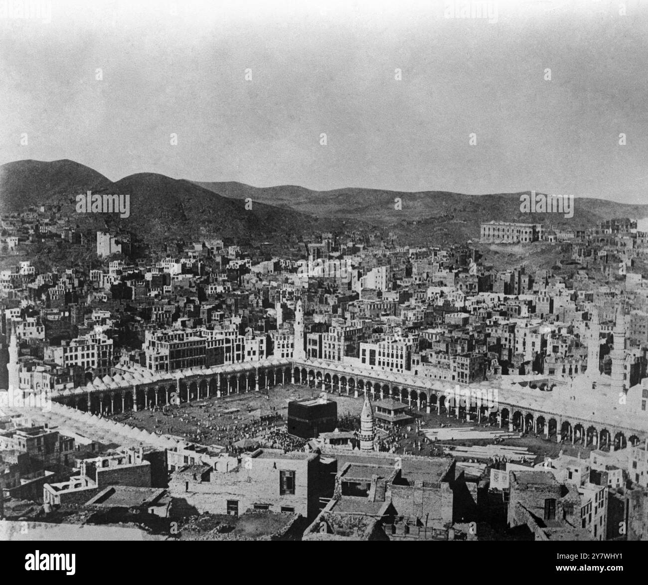 Mecca, saudi arabia 1920s hi-res stock photography and images - Alamy