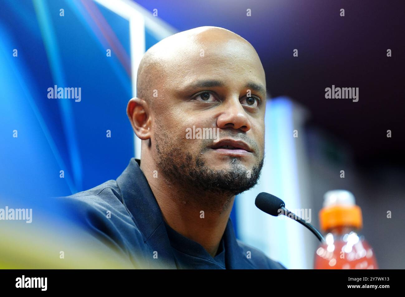 Kompany bayern manager hi-res stock photography and images - Alamy